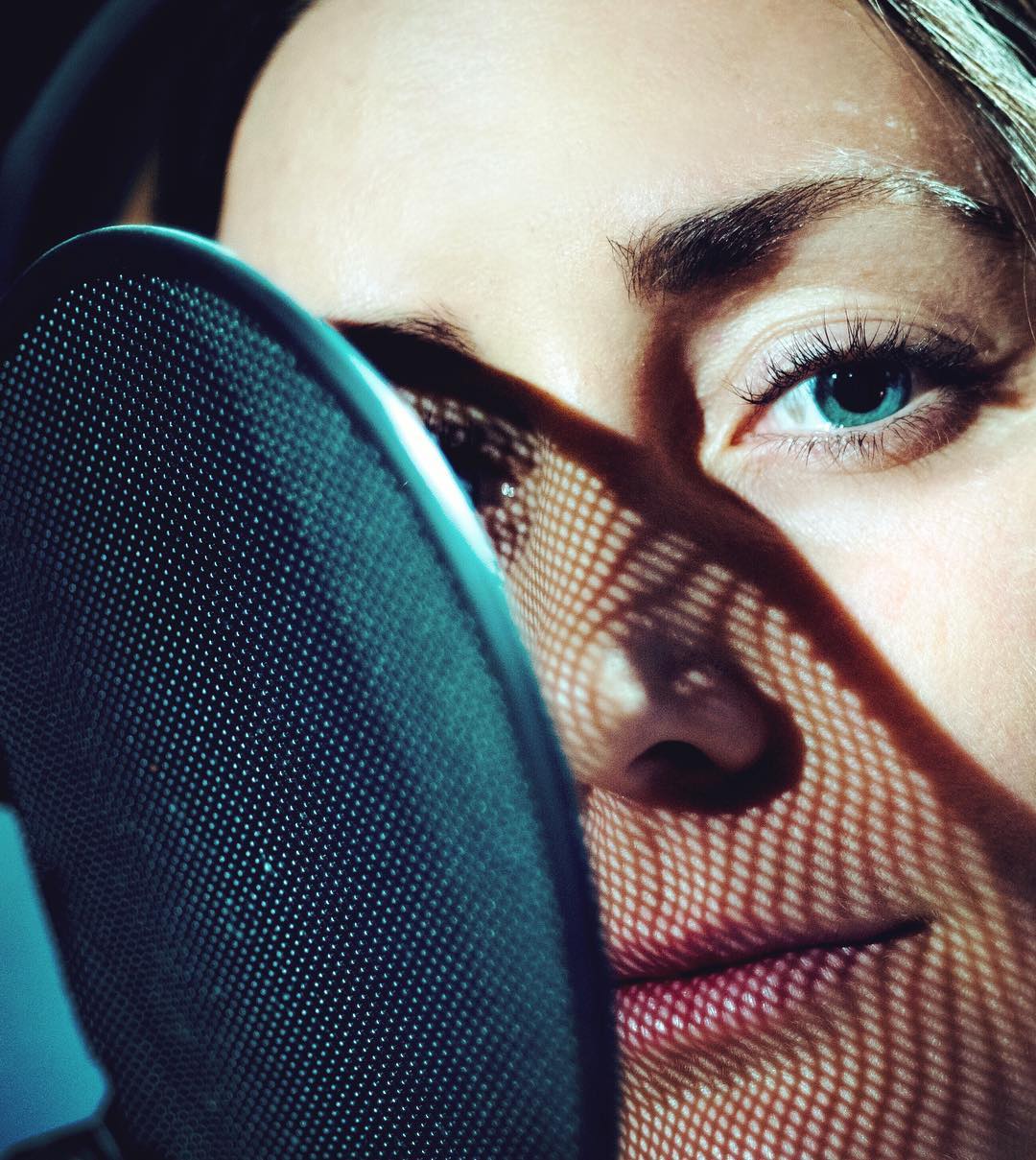 Introducing: SHEE - Time - Lefuturewave