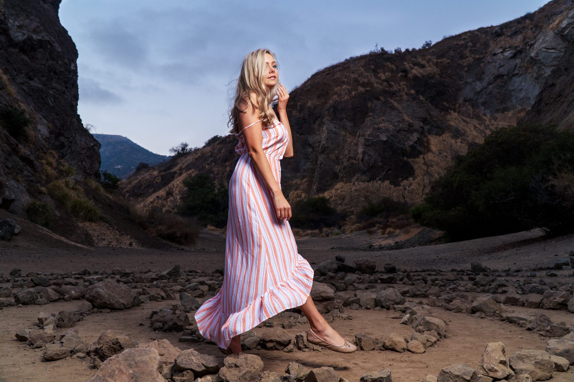 Introducing: ELISE - Few Words - Lefuturewave