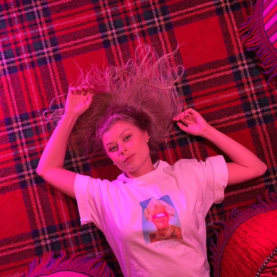 Introducing: Isadora - Love Affair - Lefuturewave