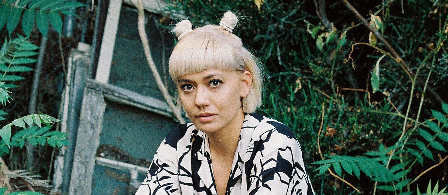 Introducing: Xelli Island - Bad For You - Lefuturewave