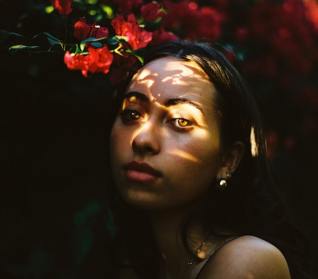 Introducing: Sofia Valdés - Lonely - Lefuturewave