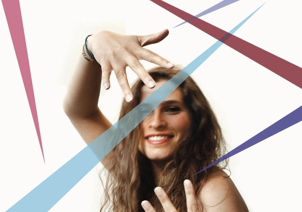 Introducing: NAËLI - 2 minutes de silence - Lefuturewave