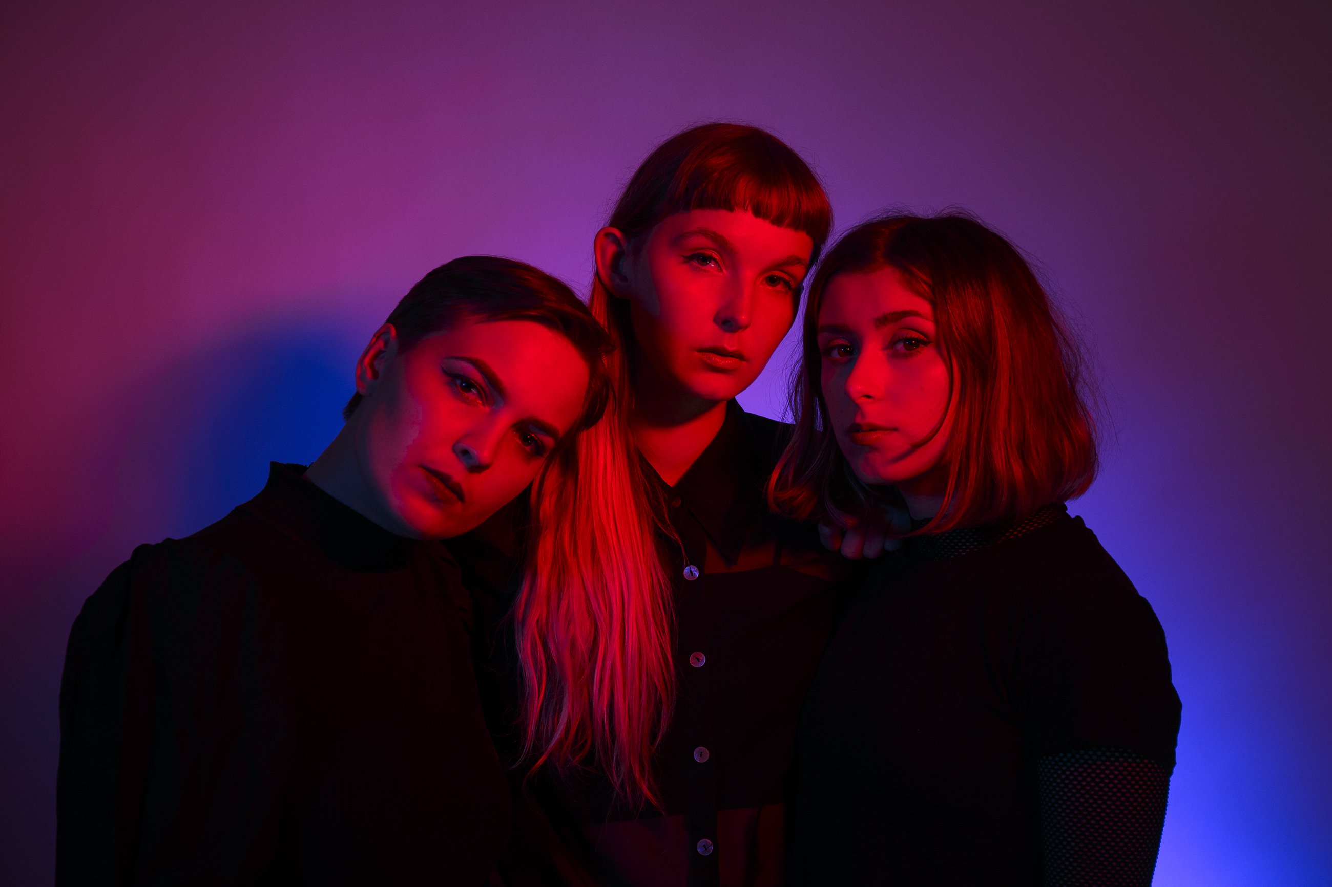 Introducing: CHIVVY - In Control - Lefuturewave