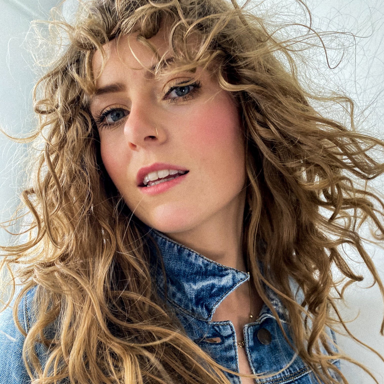 Introducing: Sadie Horler - No Words - Lefuturewave