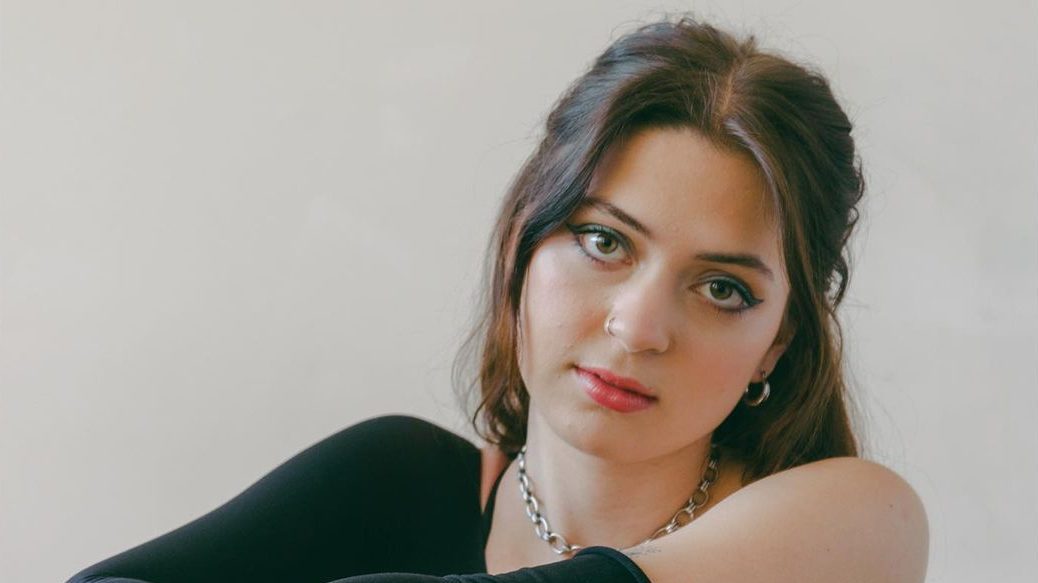Lizzy McAlpine - ceilings - Spotify Singles - Lefuturewave