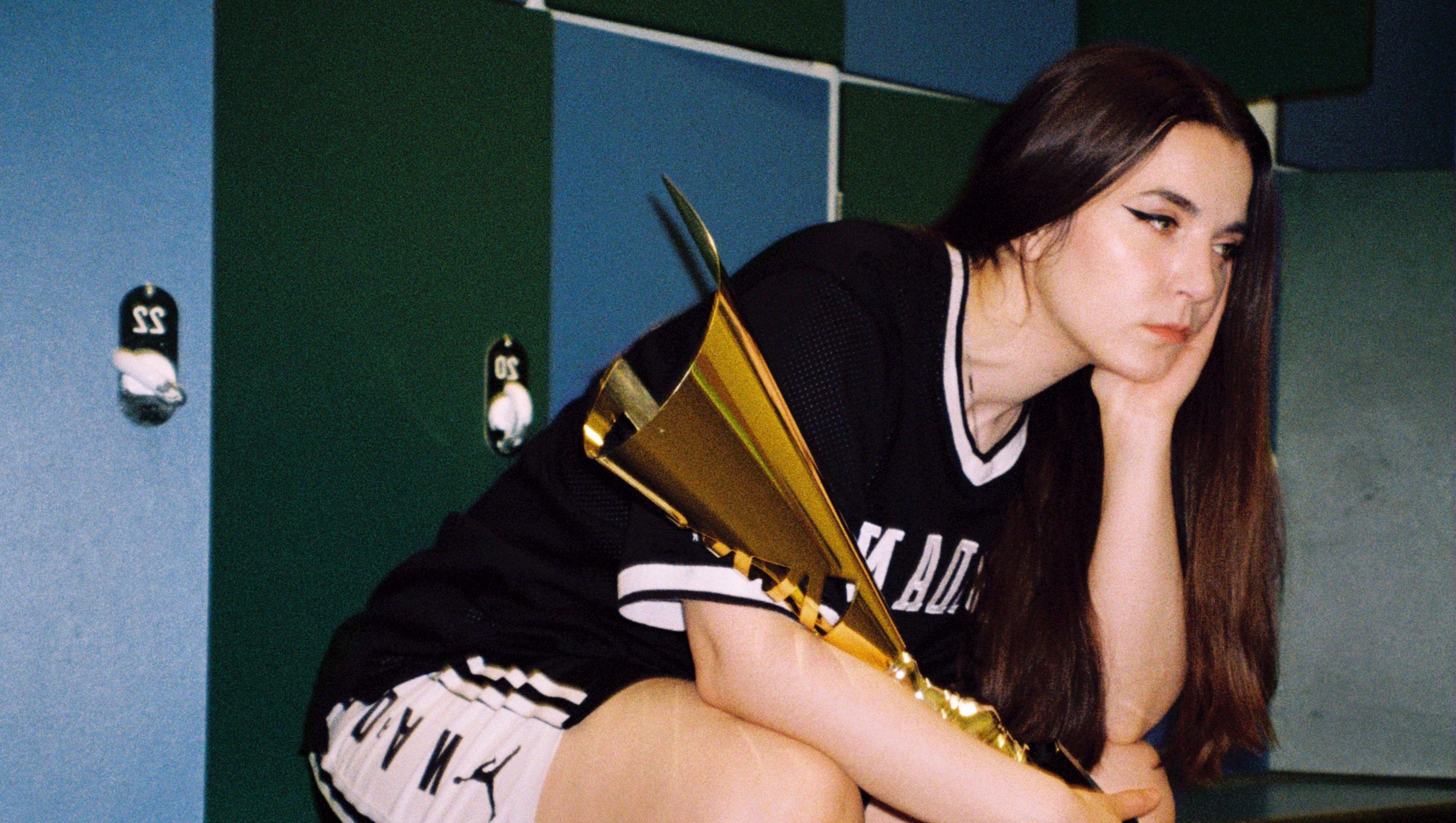 TILLA - Champion - Lefuturewave