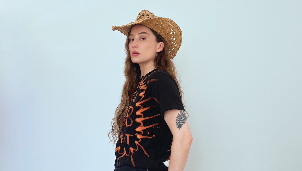 Sarah Von Reis - Nest - Lefuturewave