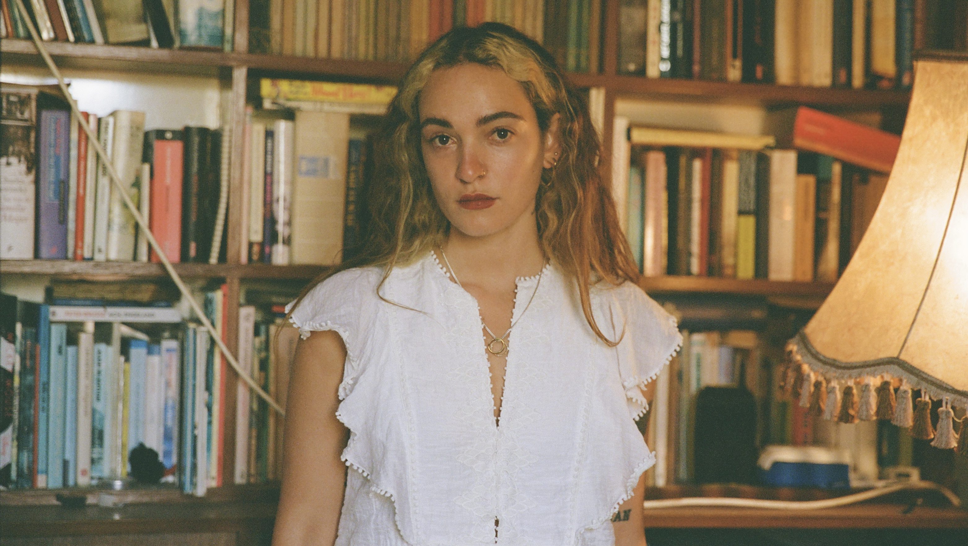 néomí - Another Year Will Pass - Lefuturewave