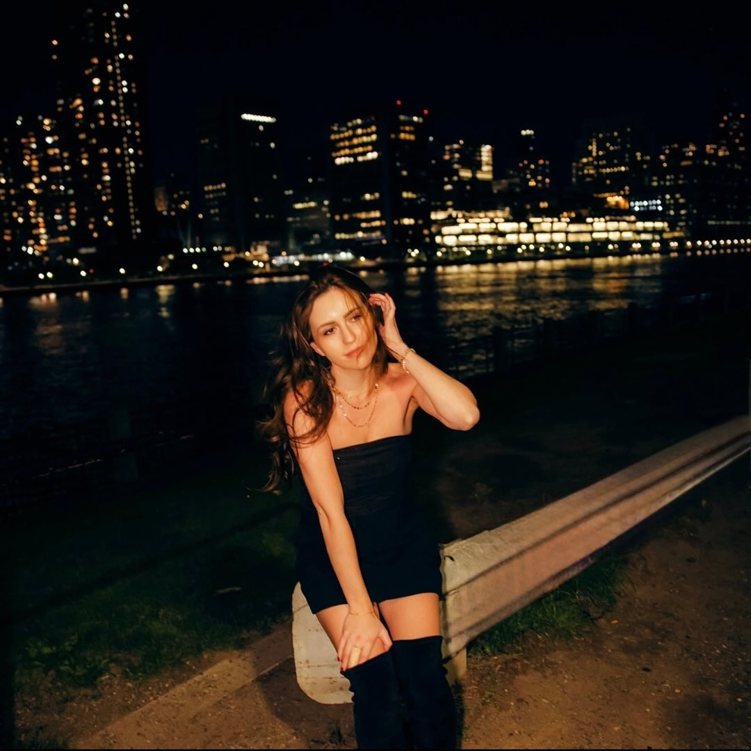 Alexa Kate - Forever - Lefuturewave